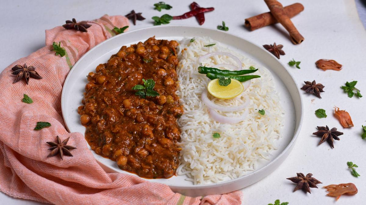 Authentic Chana Masala Recipe: Vegan-Friendly, Gluten-Free, and High ...