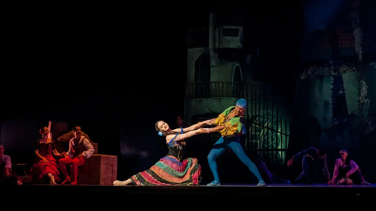 Jenis-Jenis Drama beserta Penjelasan dan Contoh Naskahnya - Ragam Bola.com