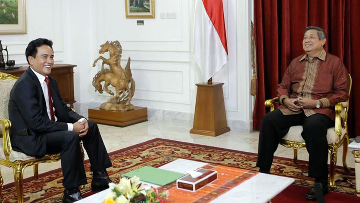 [FOTO] Prabowo dan Yuzril Irza Mahendra Sowan ke SBY - Foto Liputan6.com