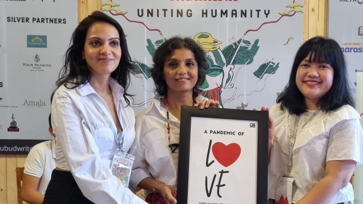 A Pandemic of Love: Antologi Kisah Kompleksitas Hubungan Manusia di Era ...
