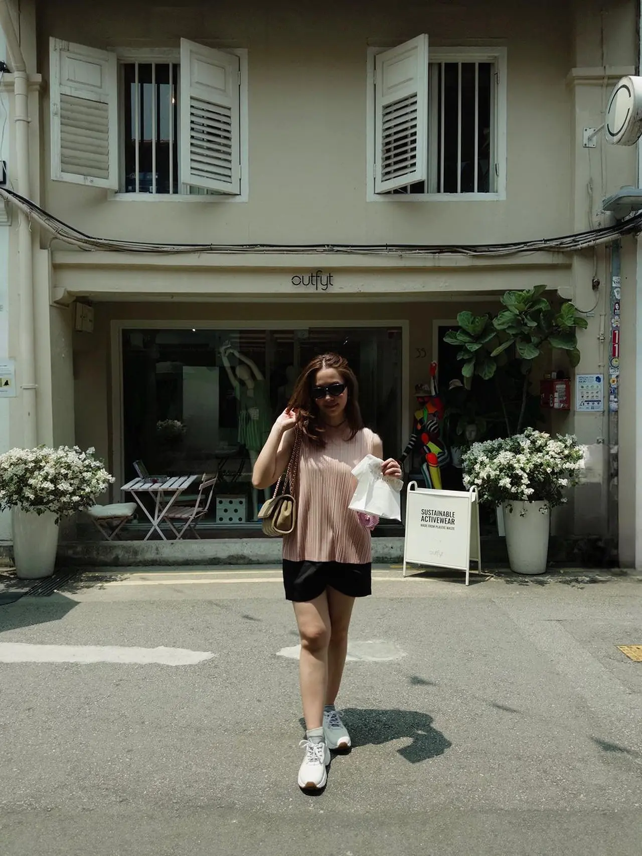 6 Potret Dinar Salsa Adik Lettu Fardhana, Wajahnya Disebut Mirip Ayu ...