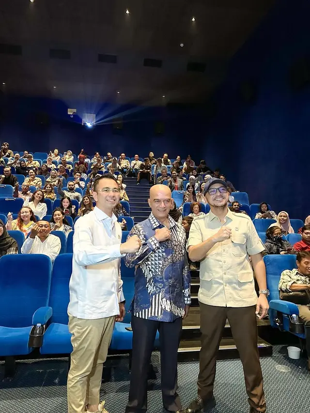 6 Potret Raffi Ahmad Resmikan Bioskop Sam’s Studios, Sorot Komitmen Hanya Putar Film Indonesia ...