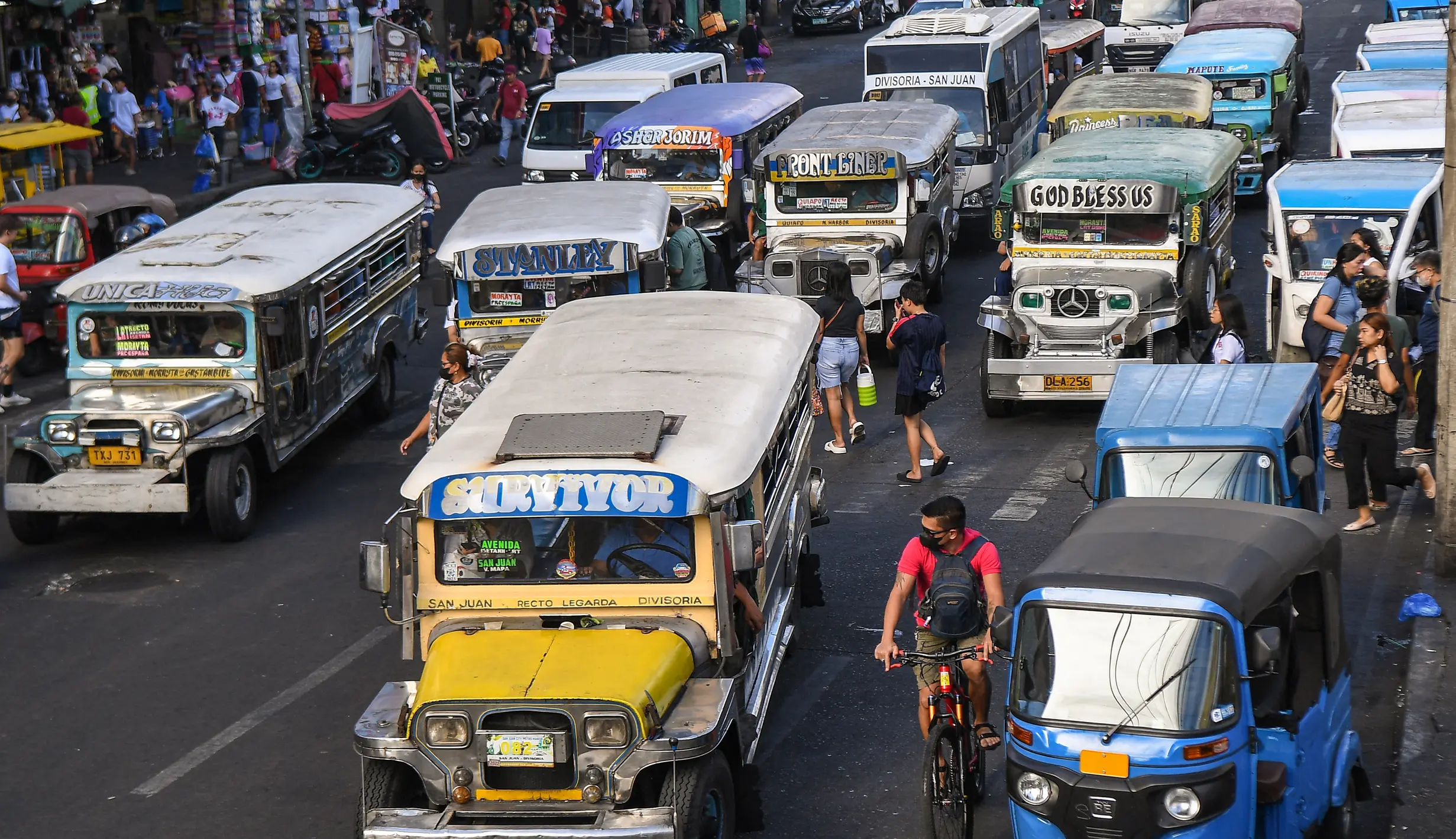 Jeepney, Kendaraan Ikonik Filipina yang Terancam Punah - Foto Liputan6.com