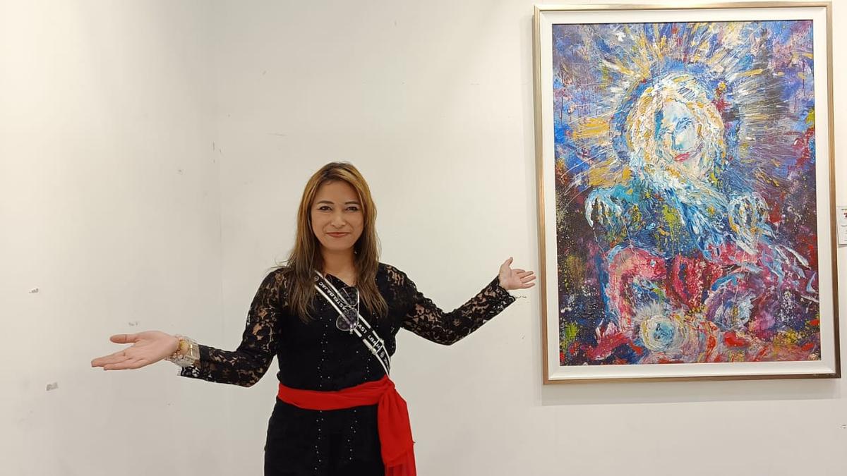 Di Sela Sibuk Sebagai Produser Film, Vera Lasut Pamerkan Karya Seni Rupa di ART-DONK ...