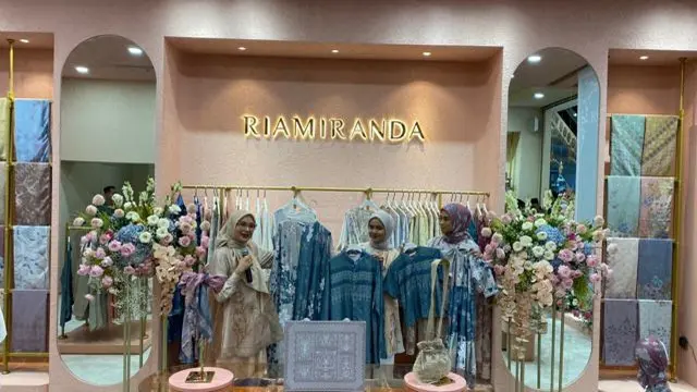 Ria Miranda Resmikan Store Offline Terbarunya Jelang Hari Raya Idul ...