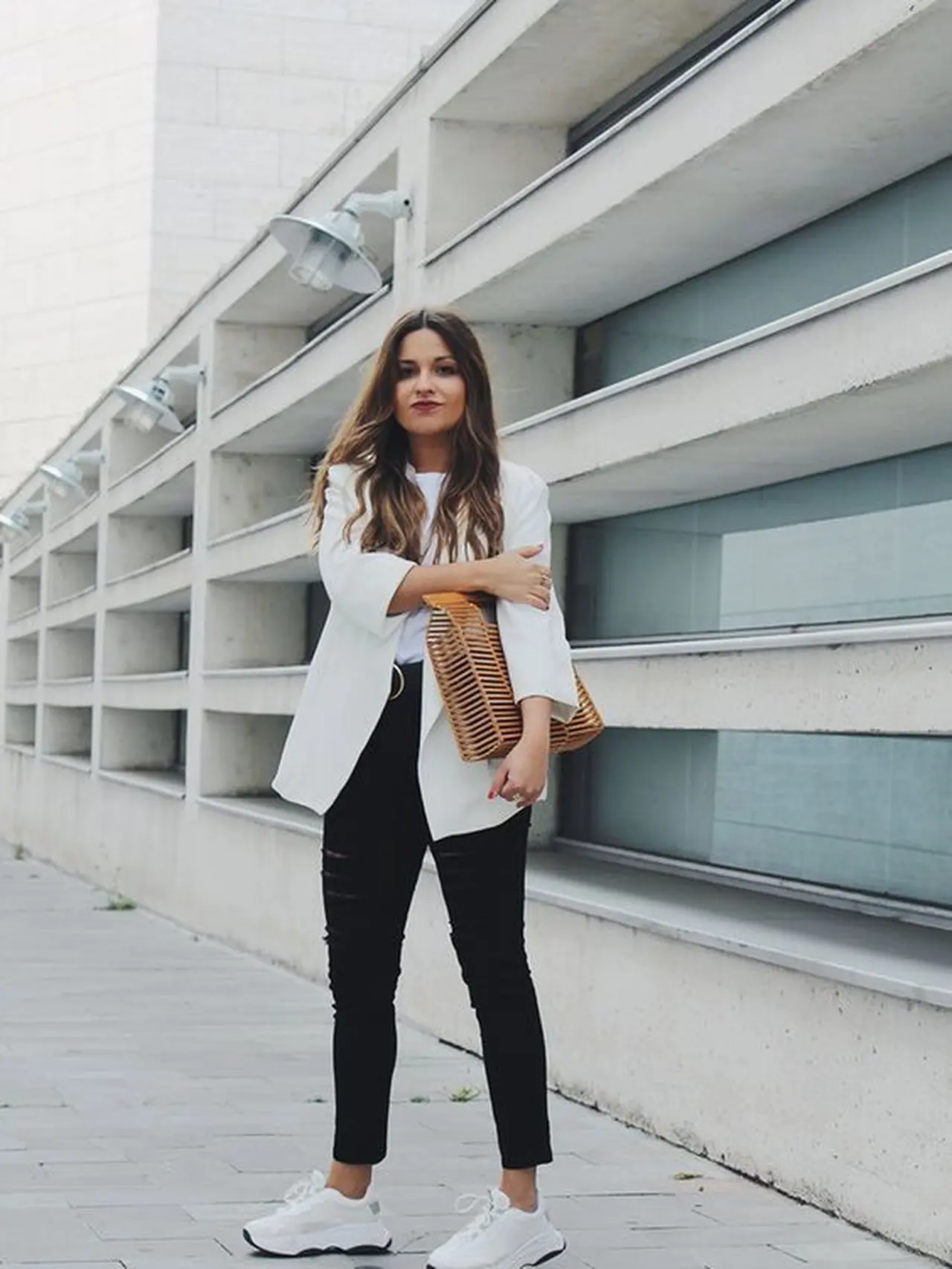 Warna Sepatu yang Tak Pernah Salah, Netral dan Cocok untuk Semua ...