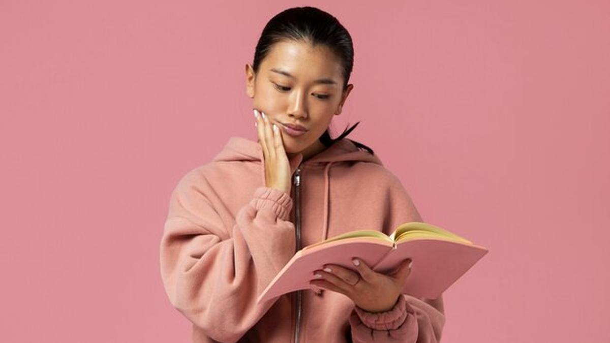 Apa Itu Prosa? Ketahui Ciri, Struktur, dan Jenisnya