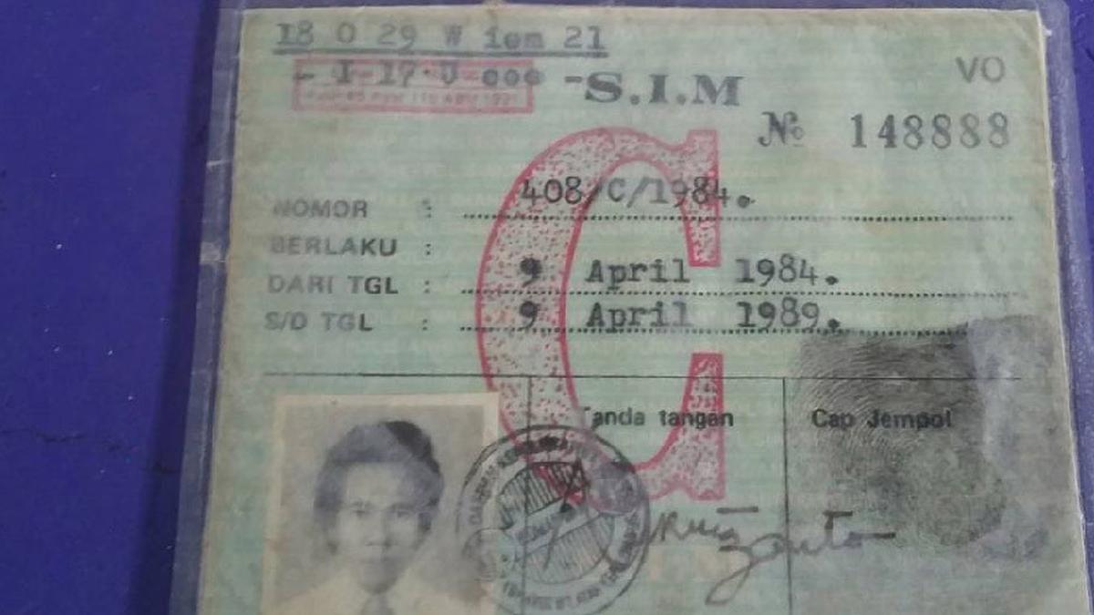 8 Potret SIM Jadul Era 50 hingga 90-an, Evolusi dari Kertas ke Kartu
