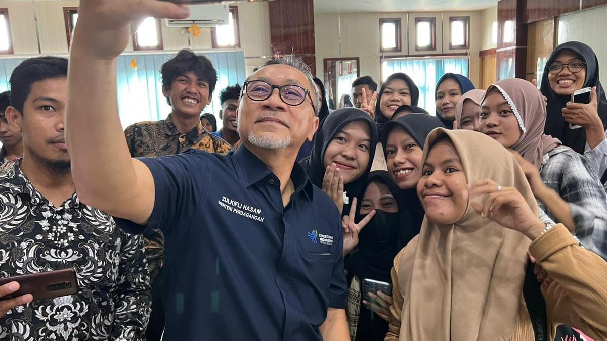 Zulkifli Hasan Puji Konsistensi Muhammadiyah Saat Kunjungi Sorong - News Liputan6.com