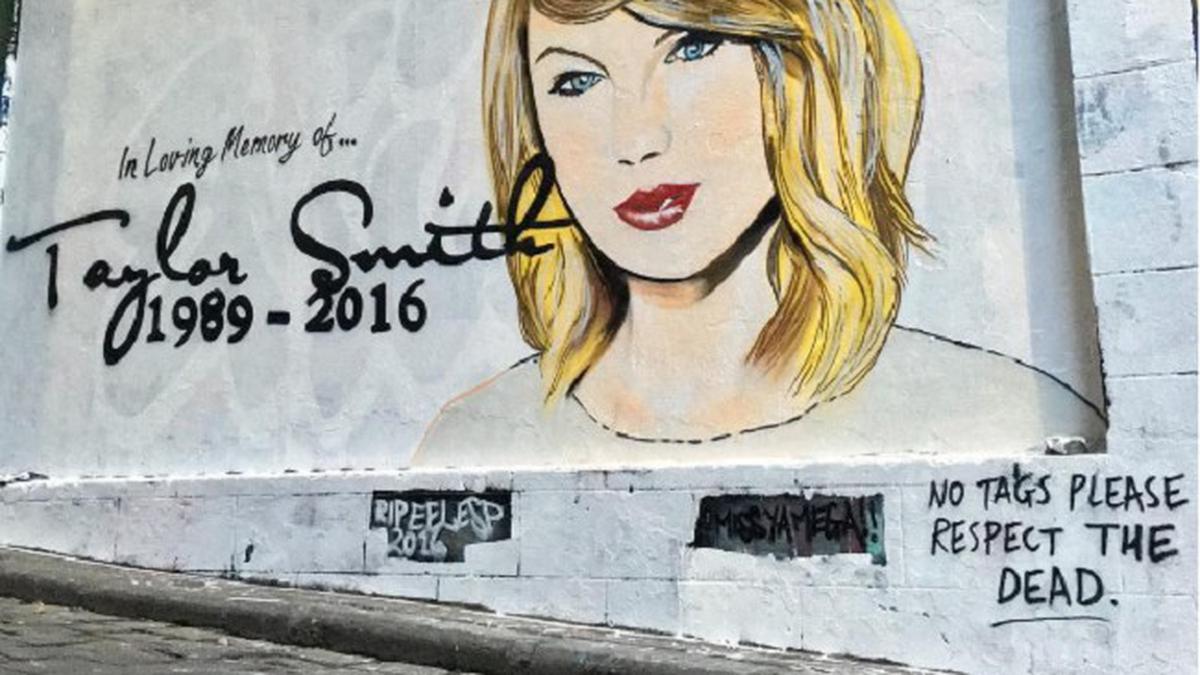 Mural RIP 'Taylor Swift' Iringi Drama Taylor dan Kanye West