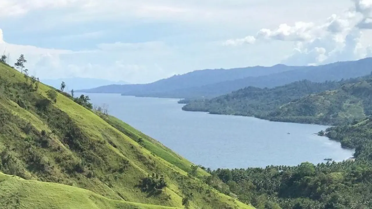 6 Fakta Menarik Gunung Sahuwai di Pulau Seram Maluku yang Kaya Ragam ...