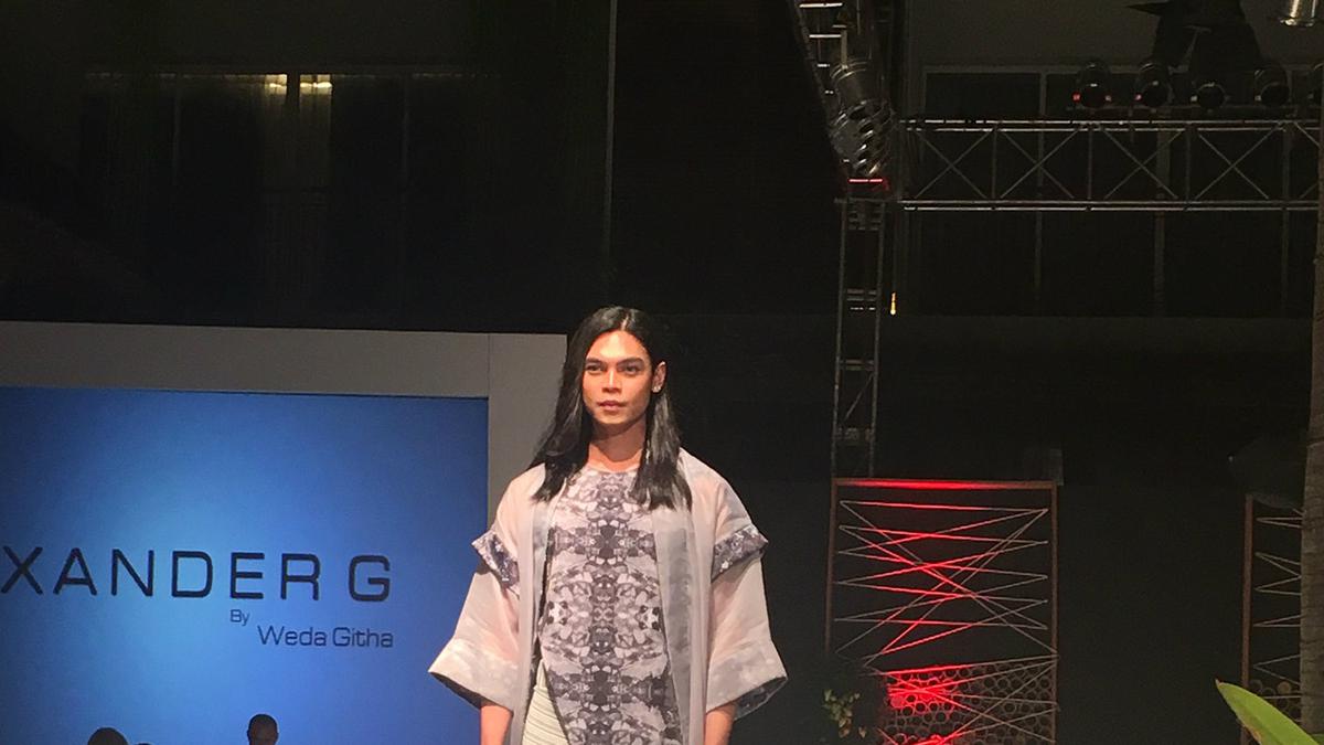 Padu Padan Apik Busana Pria dari Panggung Bali Fashion Trend 2018 ...