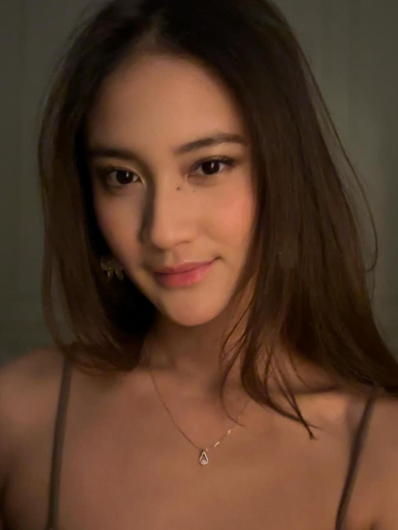 Gaya Menarik Harleyava Princy, Anak Ferry Maryadi yang Kerap Mencuri ...