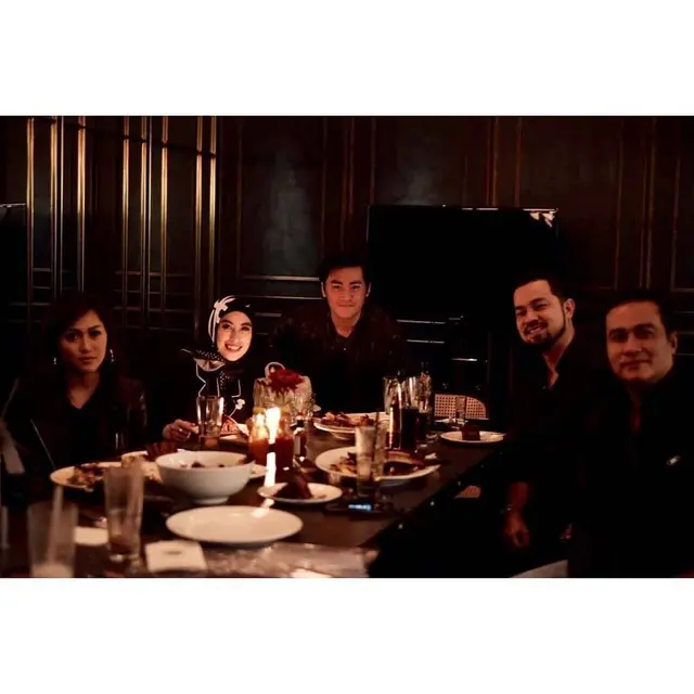 7 Potret Rafi Pangestu, Anak Adjie Pangestu dan Annisa Trihapsari - Hot ...