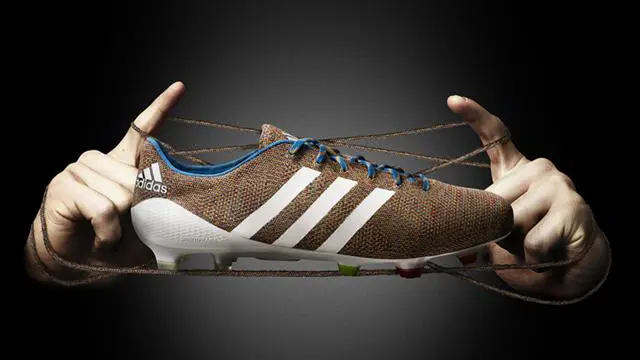 Pertama di Dunia, Adidas Bikin Sepatu Bola dari Benang Rajut ...