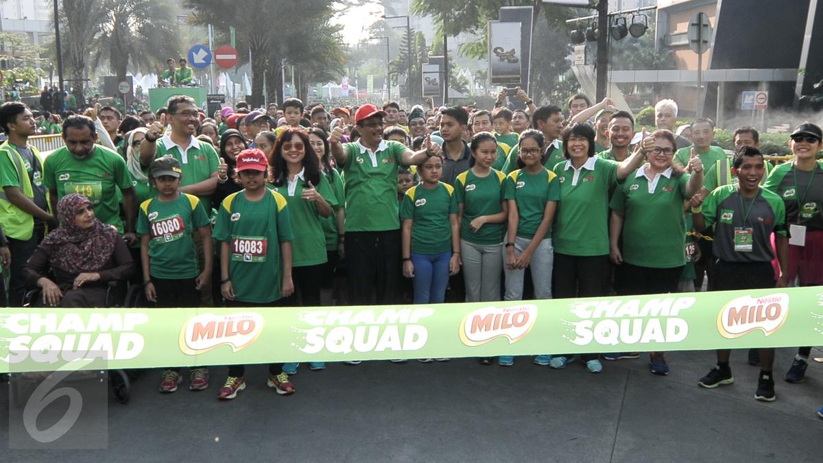 Wagub Djarot Ikut Lomba Lari Keluarga Champ Squad Run - Foto Liputan6.com