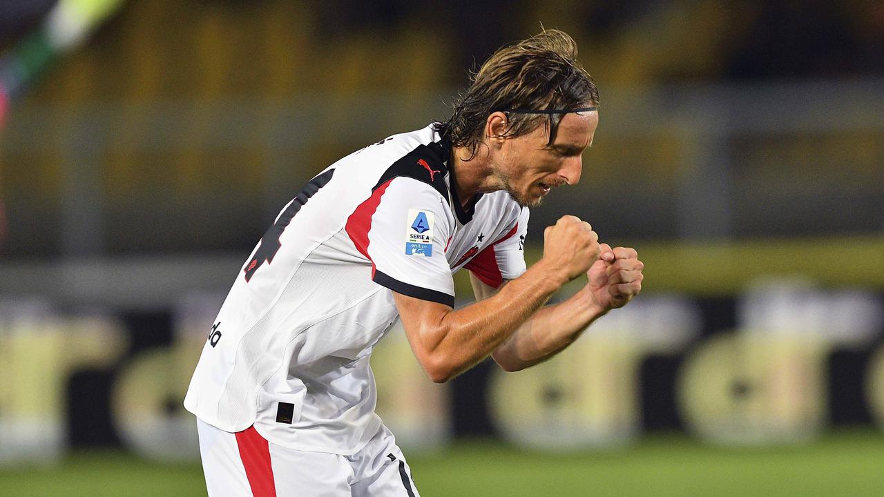 Melihat Luka Modric Memainkan Peran Andrea Pirlo: AC Milan Punya ...