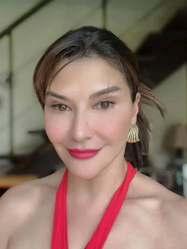 6 Potret Tamara Bleszynski Selalu Cantik dan Awet Muda, Tak Pernah ...