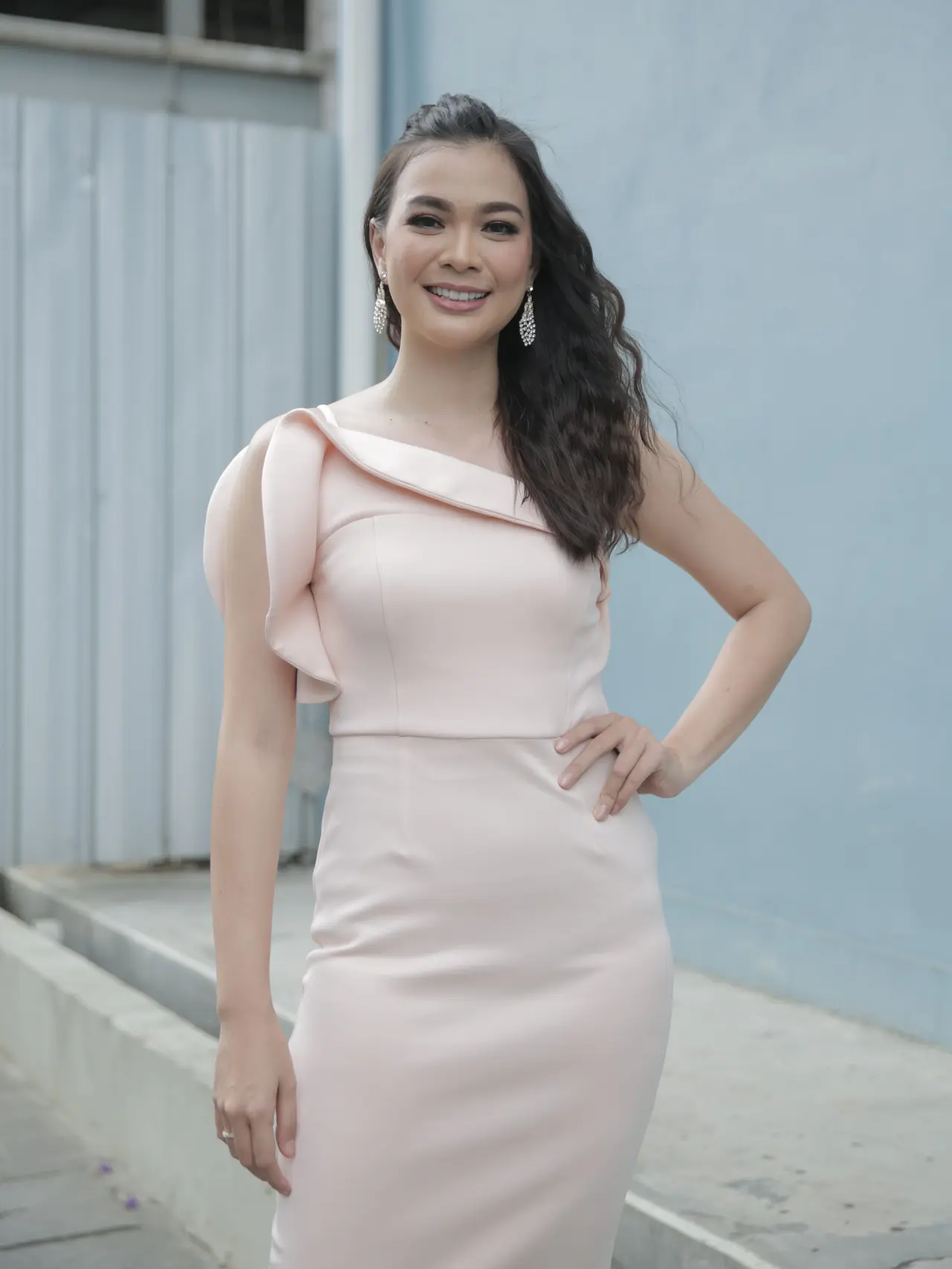 Jelang Melahirkan, Kezia Warouw Pilih Persalinan Jauh dari Jakarta ...