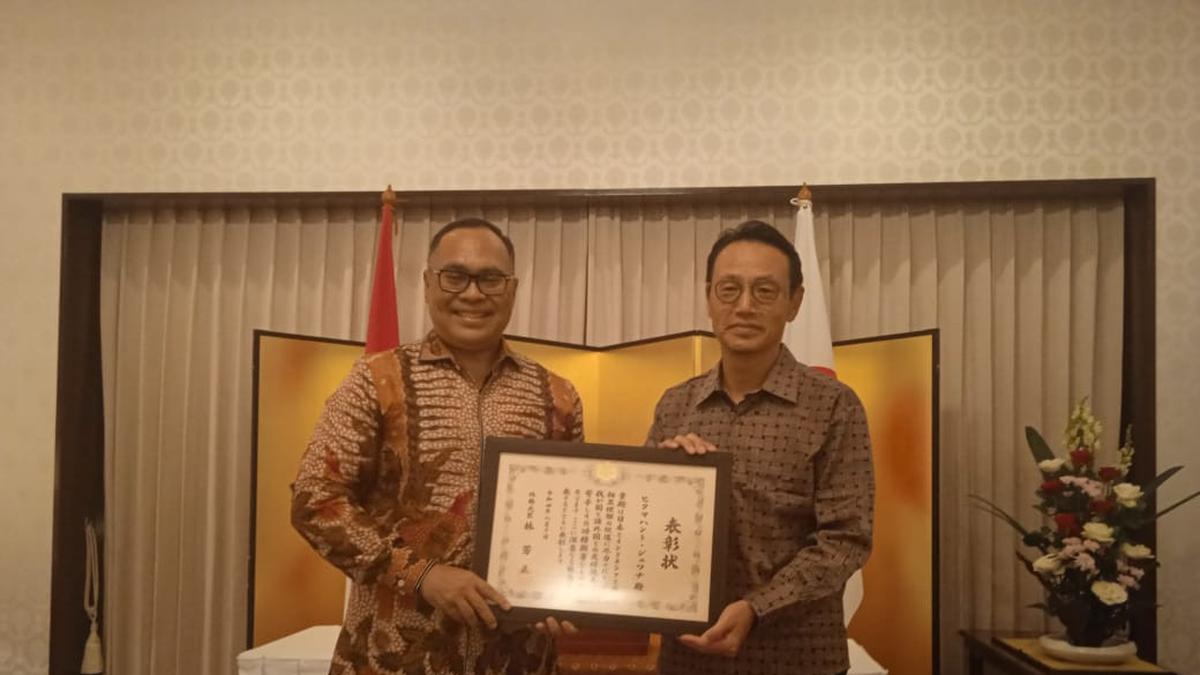 Pakar HI Hikmahanto Juwana Raih Penghargaan Jepang Soal Riset Laut ...