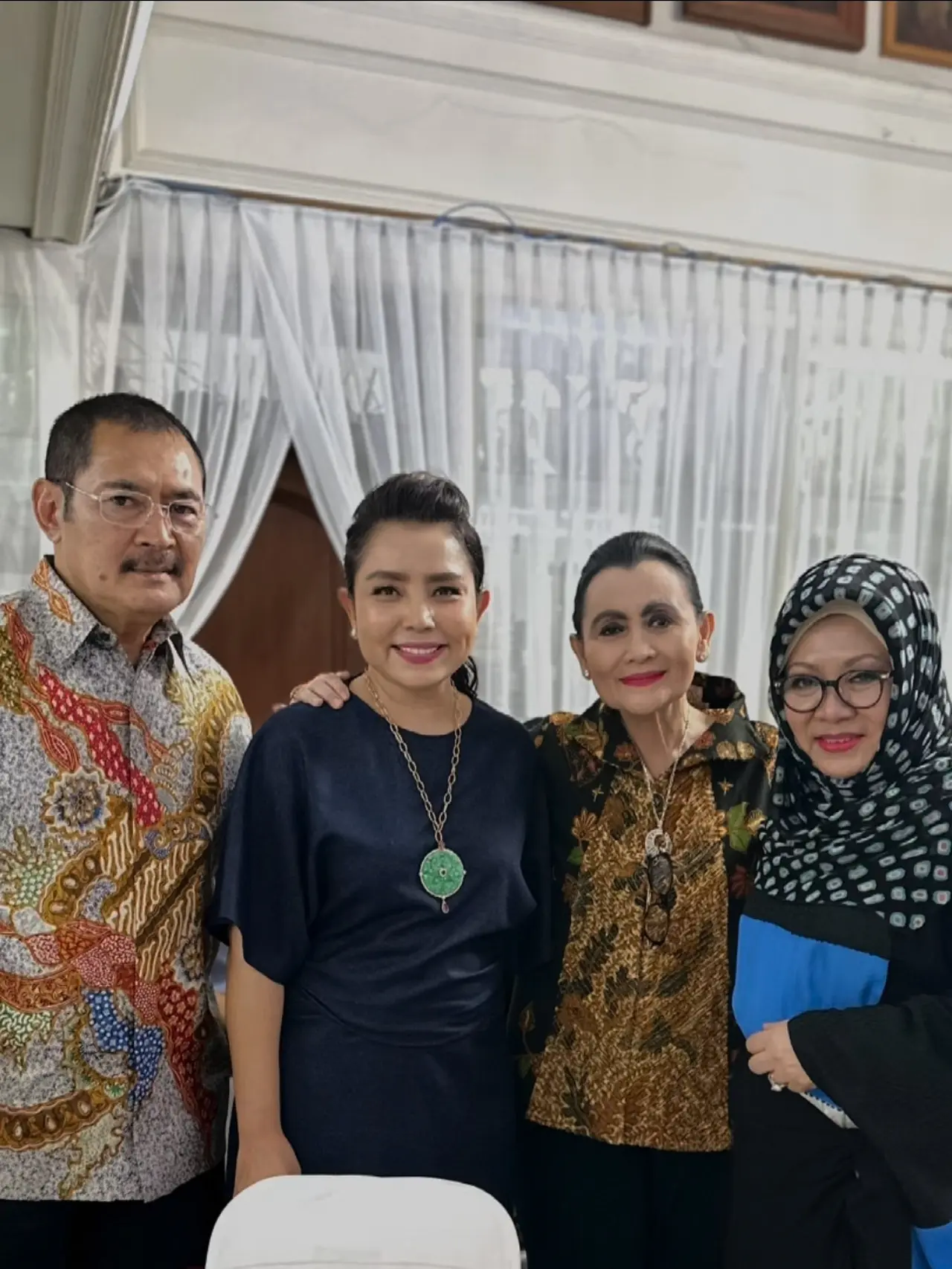 7 Potret Mayangsari dan Tutut Soeharto di Keluarga Cendana, Saudara Ipar Kompak - Hot Liputan6.com