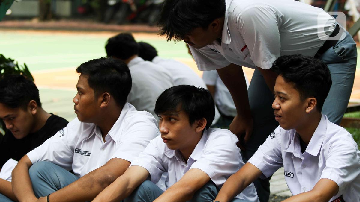 24 Pelajar SMAN 70 Jakarta Kena Razia Ganteng - Foto Liputan6.com