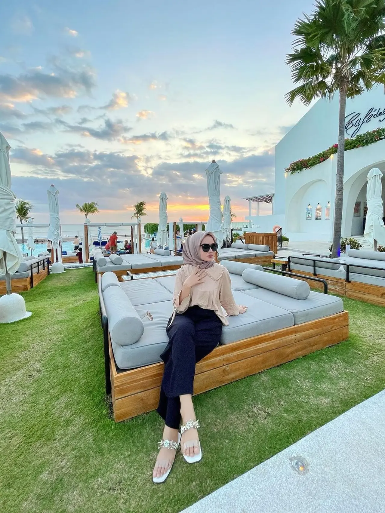 Ririn Apriansi Jadi Selebgram Sejak 2020, Viral Gara-Gara Gaya Busana Muslimah Anggun dan Kalem ...