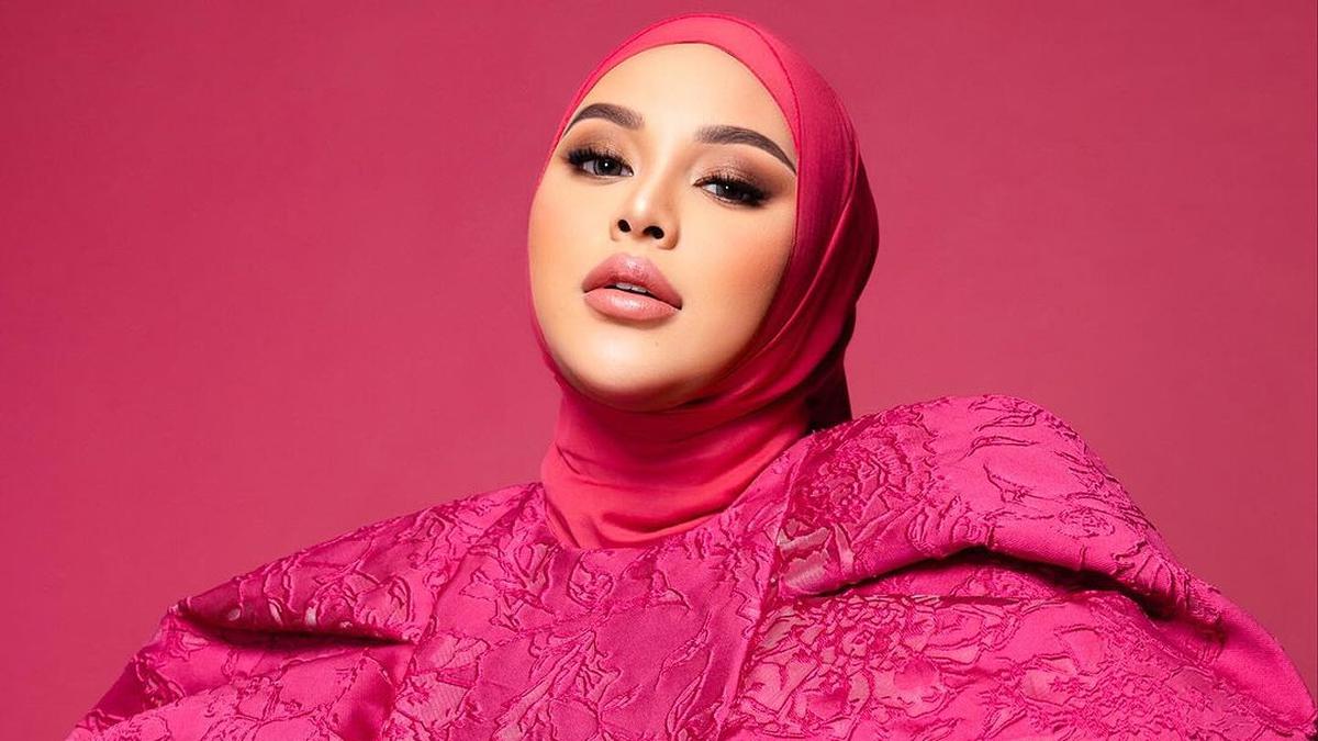 Aurel Hermansyah Rilis Maternity Shoot Terbaru, Auranya Disebut Makin ...
