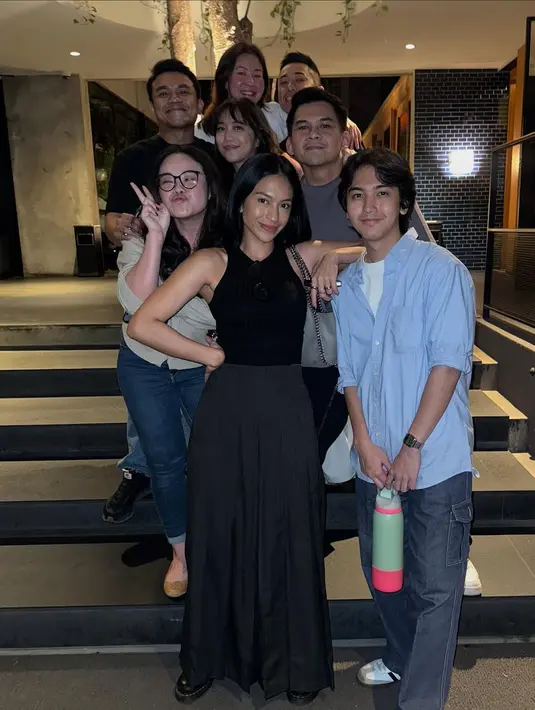Potret Taskya Namya Rayakan Ultah ke-31 Bareng Ari Irham, Terpaut Usia ...