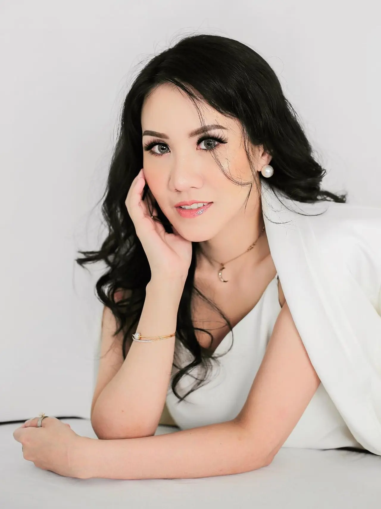 Selebgram Rensia Sanvira Sebut Popok Nyaman Teman Terbaik Anak Sejak ...