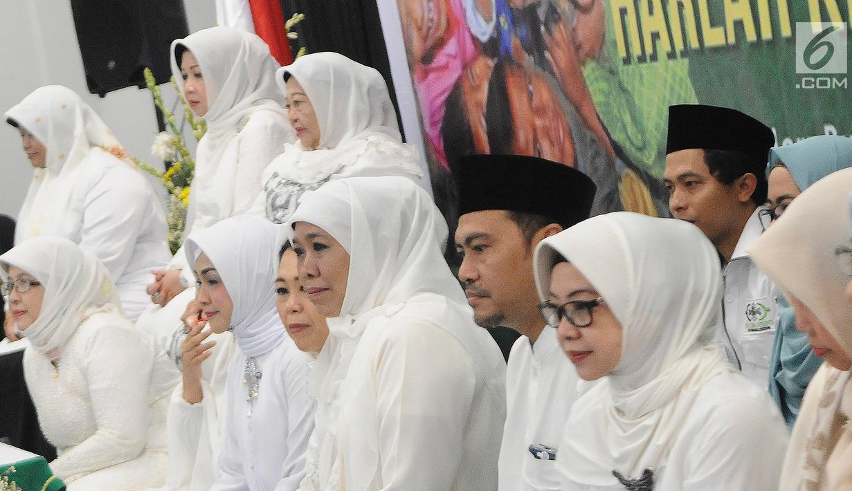 FOTO: Jelang Harlah, Muslimat NU Gelar Doa Bersama Anak Yatim - Foto ...