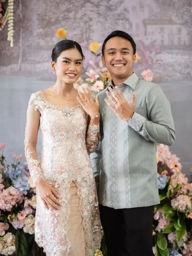 6 Potret Acara Lamaran Namira Adjani Anak Alya Rohali, Ayah Kandungnya ...