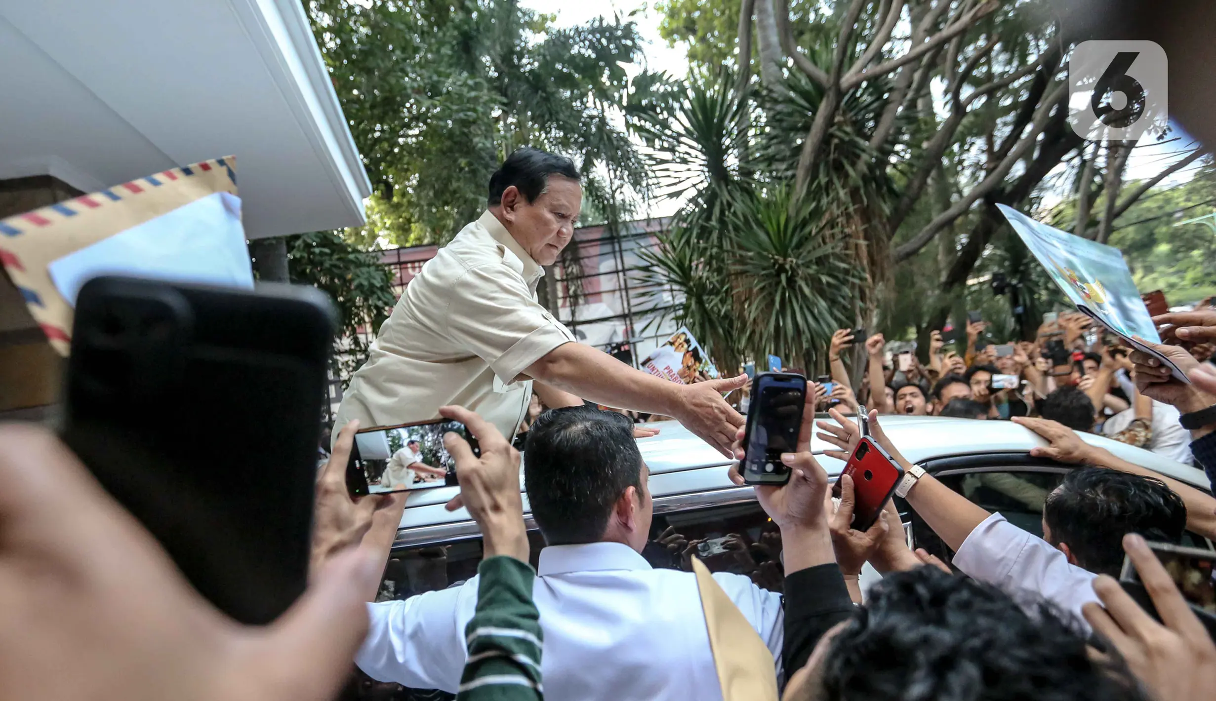 Ketum Partai Gerindra Prabowo Subianto Resmikan Rumah Pemenangan Foto
