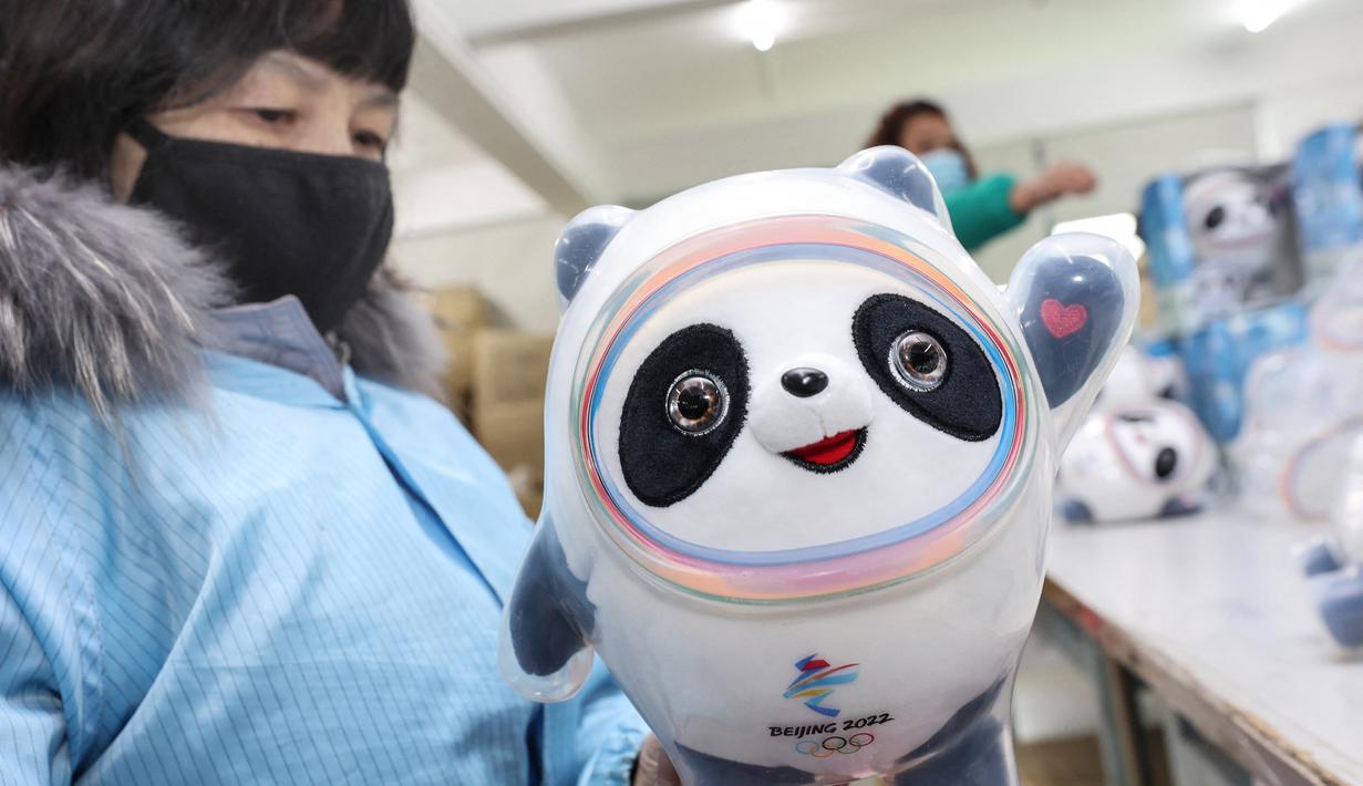FOTO: Melihat Pabrik Pembuatan Maskot Olimpiade Musim Dingin Beijing ...