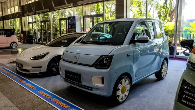 Mencari Inspirasi Modifikasi Mobil Listrik di IMX 2023 - Otomotif ...