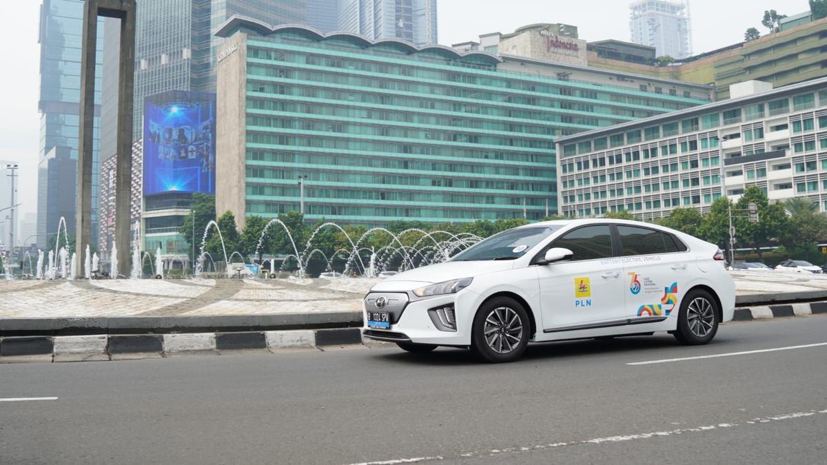 PLN Ingin Pemerintah Hapus PPn dan PPh Mobil Listrik - Bisnis Liputan6.com