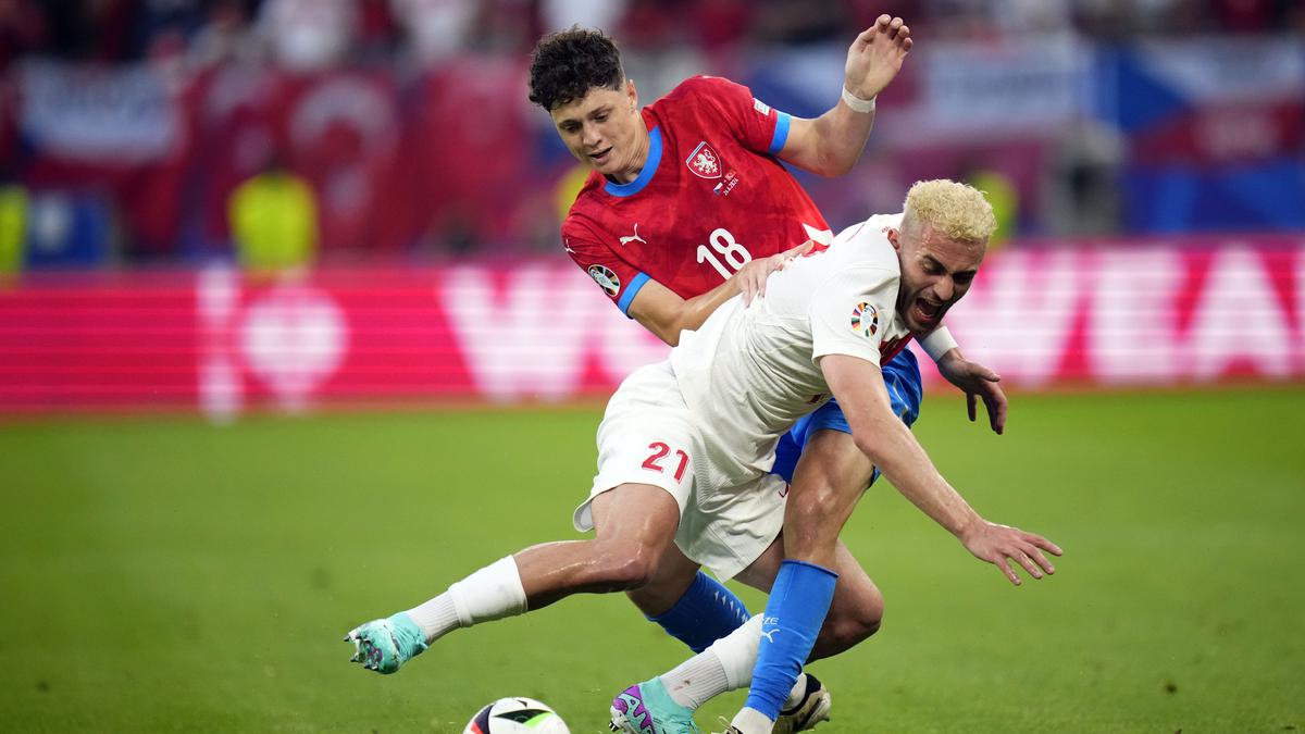 Hasil Euro 2024: Sikat Republik Ceko 2-1, Turki Segel Tiket ke 16 Besar