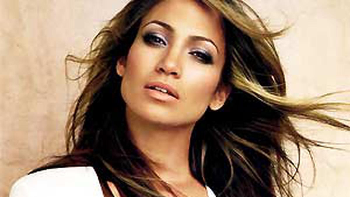 J-Lo Luncurkan Video Klip Terbaru - ShowBiz Liputan6.com