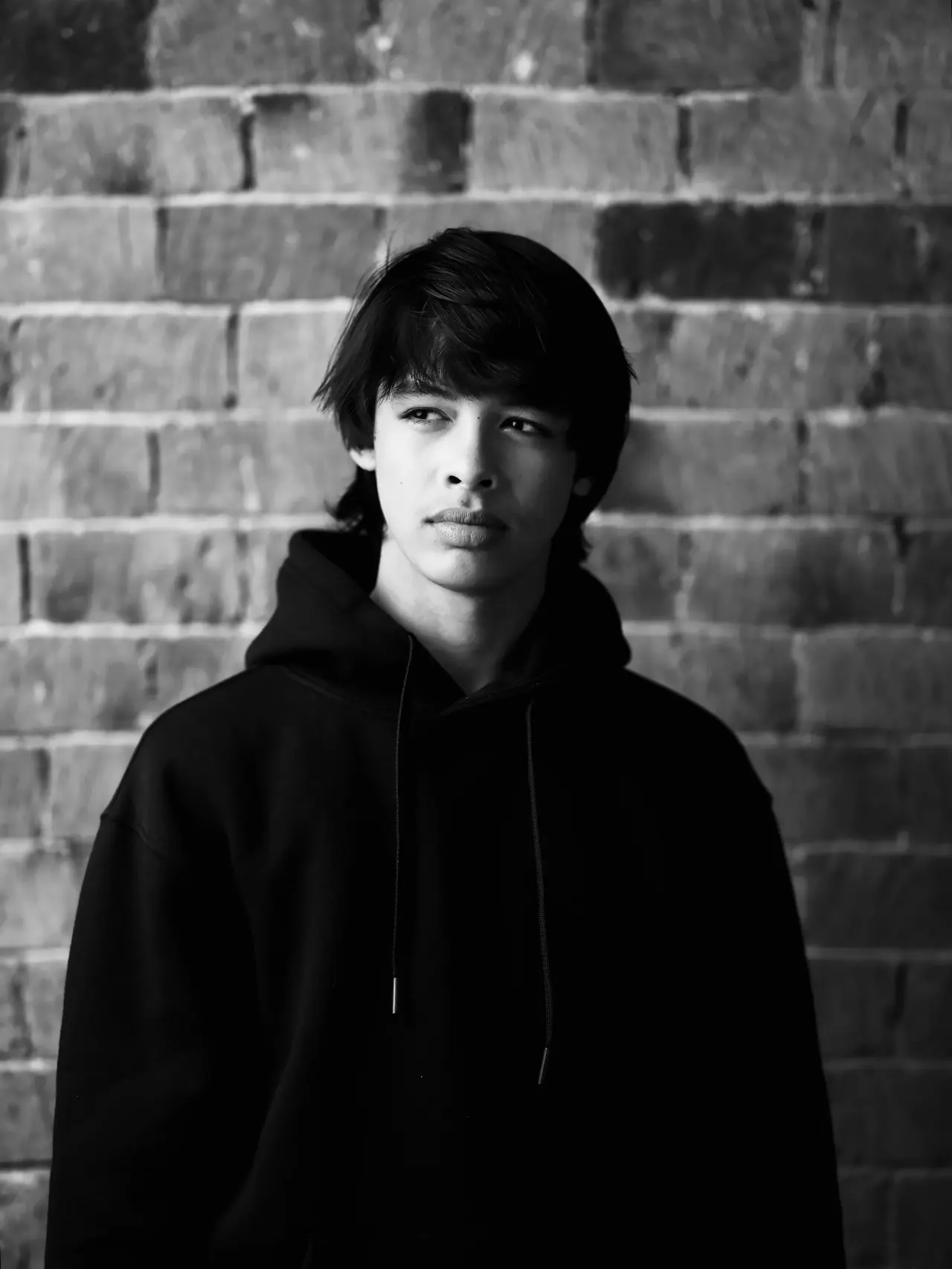 Penyanyi Ananias Asona Rekam Lagu Bintang Jatuh, Liriknya Berisi Puisi ...