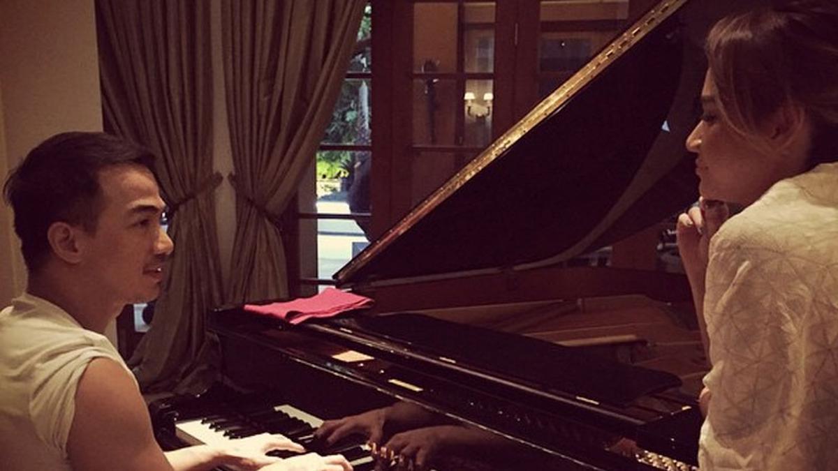 Bunga Citra Lestari Bujuk Joe Taslim Jadi Penyanyi - ShowBiz Liputan6.com