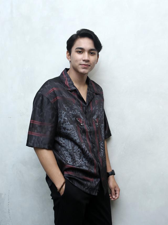 Ekhsan Terbantu Acara Live Streaming untuk Promo Single Pergi Tak ...