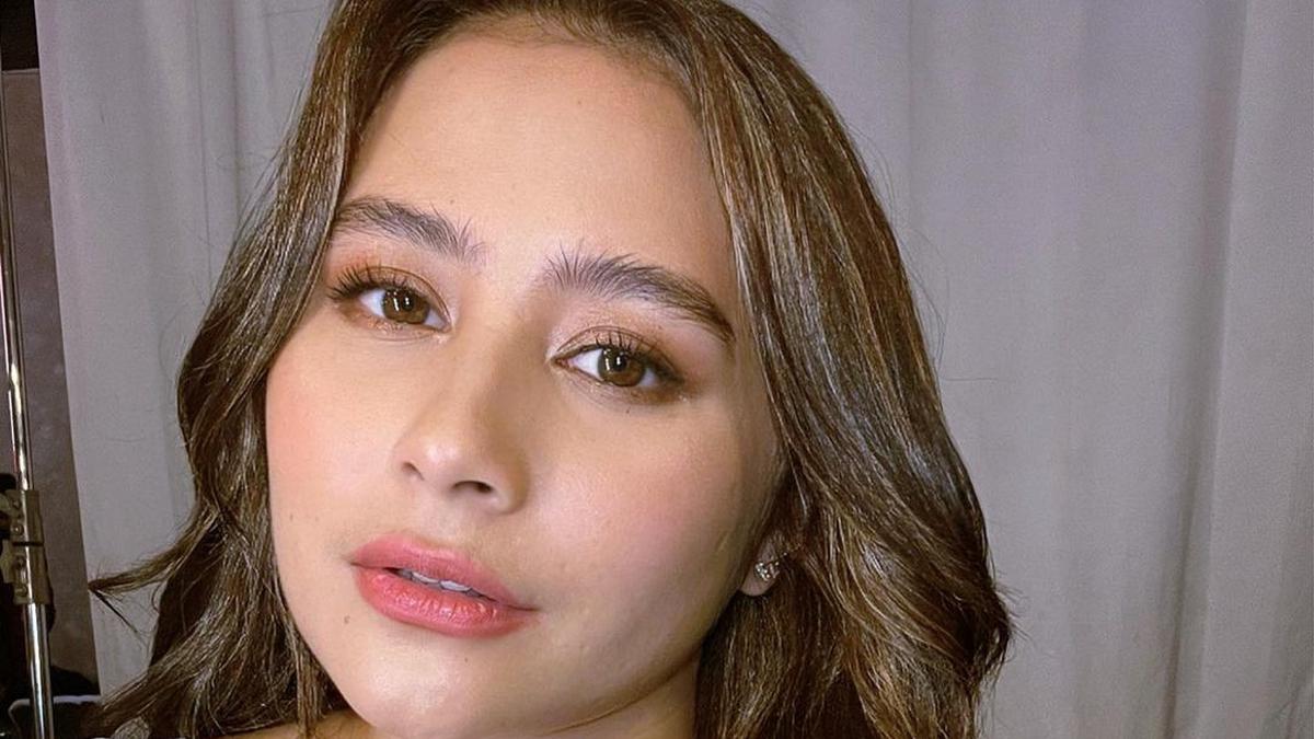Rahasia Produk Perawatan Prilly Latuconsina yang Membuat Tubuhnya Tetap ...
