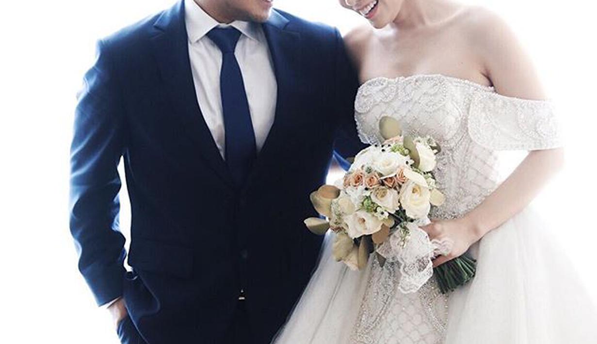 Megah Bertema Royal Wedding: Ini Galeri Foto Resepsi Momo Geisha ...