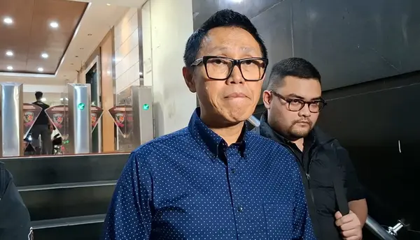 Profil Kristo Immanuel Sutradara Film Tinggal Meninggal, Pernah Menang ...