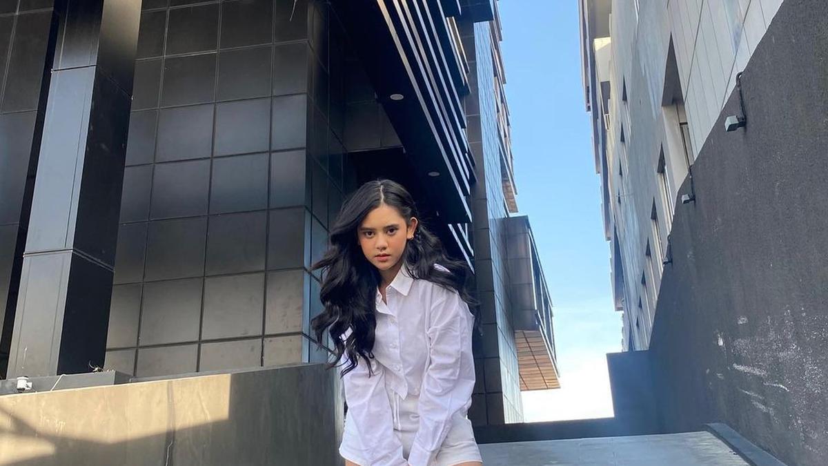 Tips Mix and Match Outfit untuk Tubuh Pendek: Ciptakan Ilusi Tinggi