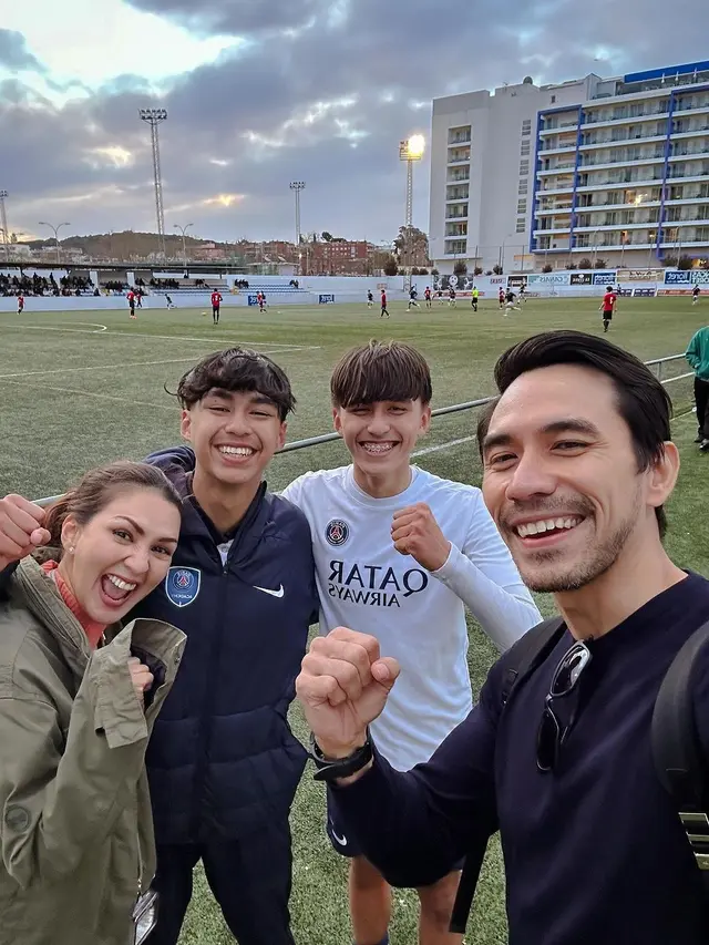 Potret Diego Andres Anak Darius Sinathrya dan Donna Agnesia yang ...