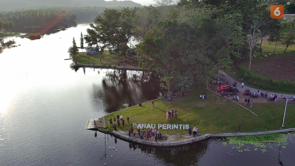 Danau Perintis Bone Bolango Jadi Tempat Ngabuburit Estetik Jelang Akhir ...
