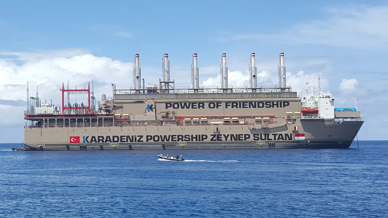 Kapal Pembangkit Jadi Solusi Cepat Tambah Listrik di Ambon - Bisnis Liputan6.com