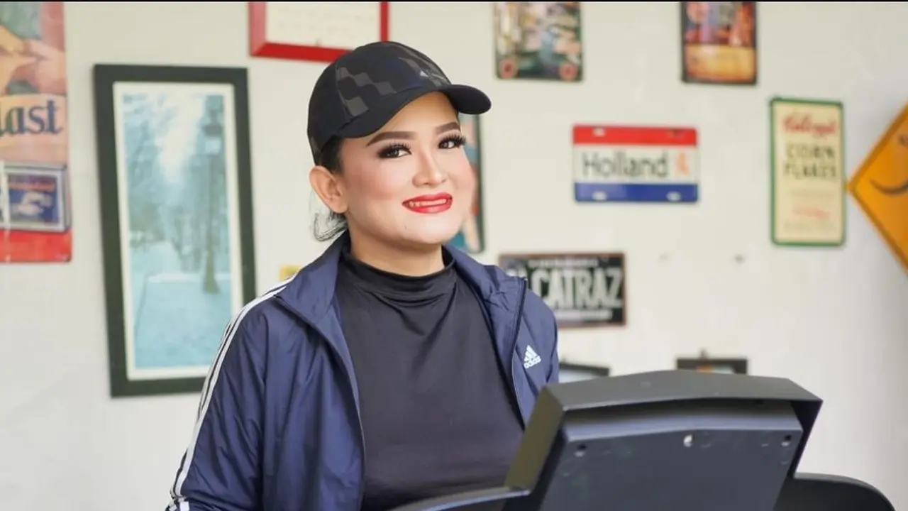 Selain Menjadi Influencer, Lury Elza Alex Noerdin Juga Merambah Bisnis ...