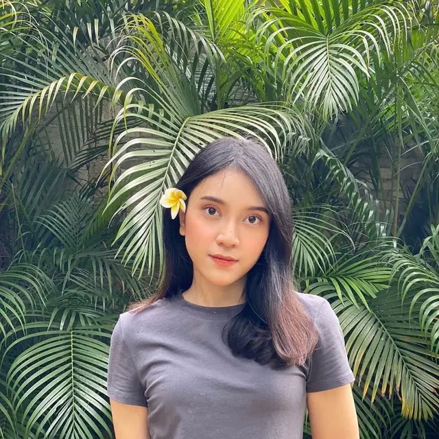 6 Potret Audy Maulidyna Peserta Gadis Sampul 2018, Disebut Mirip Anya Geraldine - Hot Liputan6.com